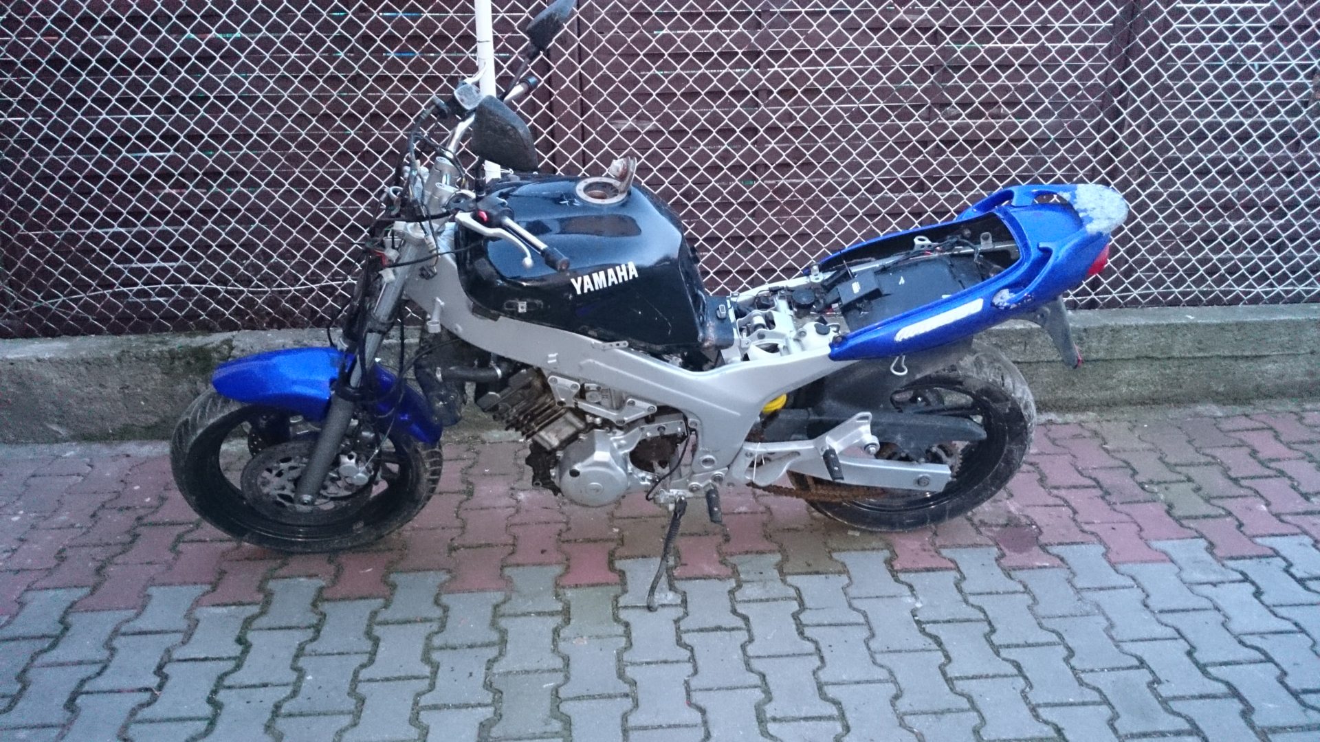 Yamaha TDM 850 tuning - historia mojego motocykla